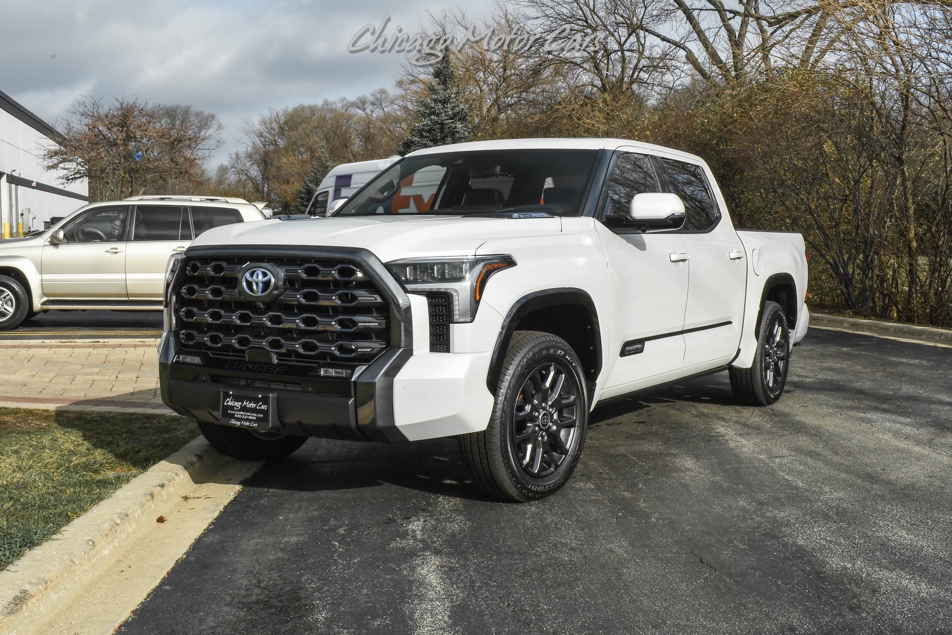 Used 2023 Toyota Tundra Platinum HV 4X4 Pickup I FORCE MAX ADVANCE Pkg Used 2023 Toyota Tundra Platinum HV 4X4 Pickup I FORCE MAX ADVANCE Pkg