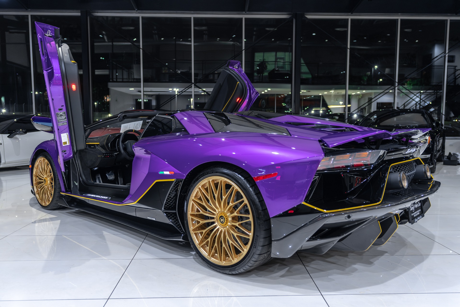 Matte Gold Lamborghini Aventador