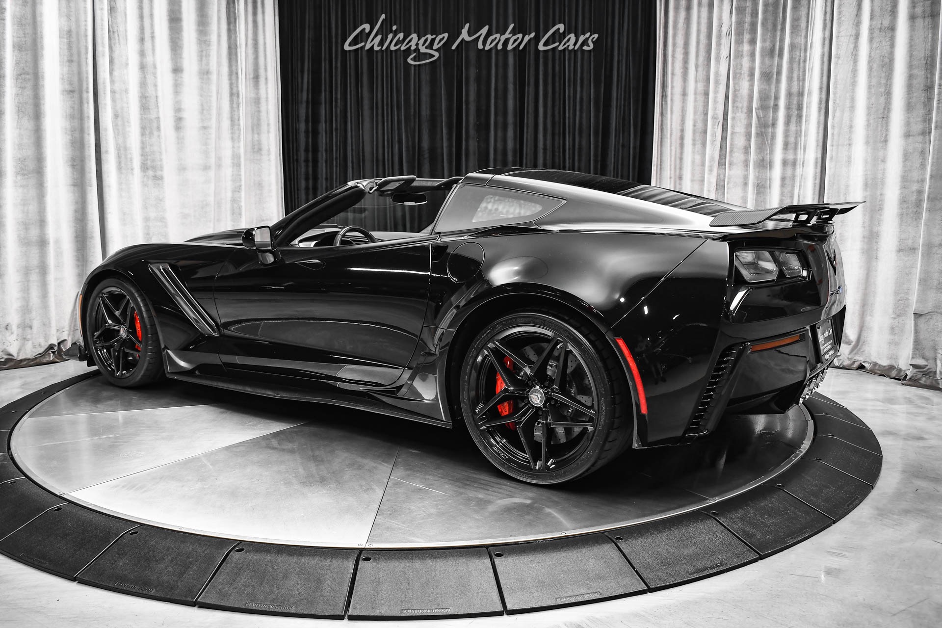 Used 2019 Chevrolet Corvette ZR1 3ZR Loads of Carbon Fiber Only 7K ...