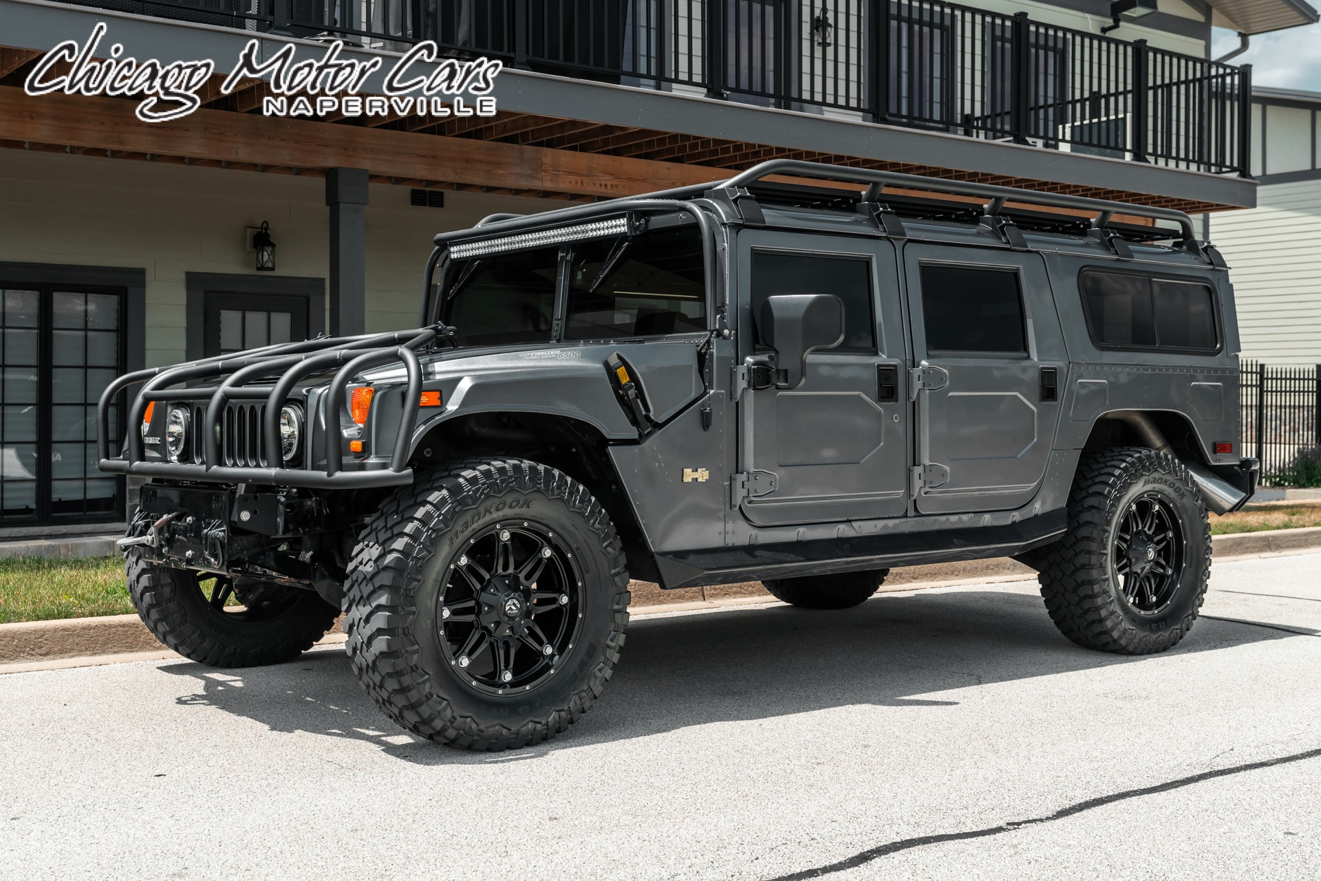 Vehicle Hummer H1