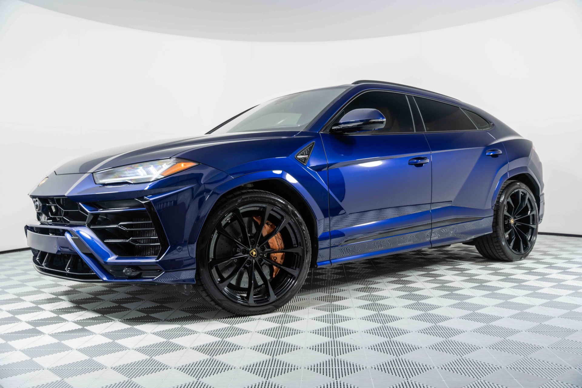 Used 2019 Lamborghini Urus Fully Loaded! Rare Blue! For Sale (Special ...