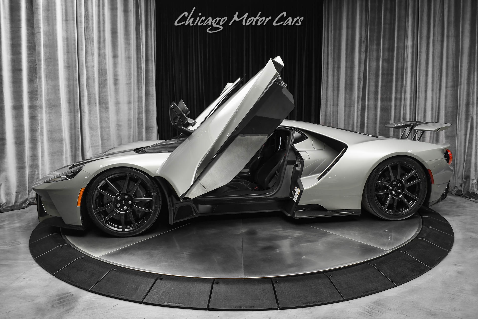 Used 2021 Ford GT Carbon Series! Only 1300 Miles! FULL PPF! Extended ...