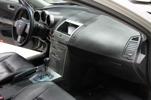 Nissan Maxima 2004 Black Interior