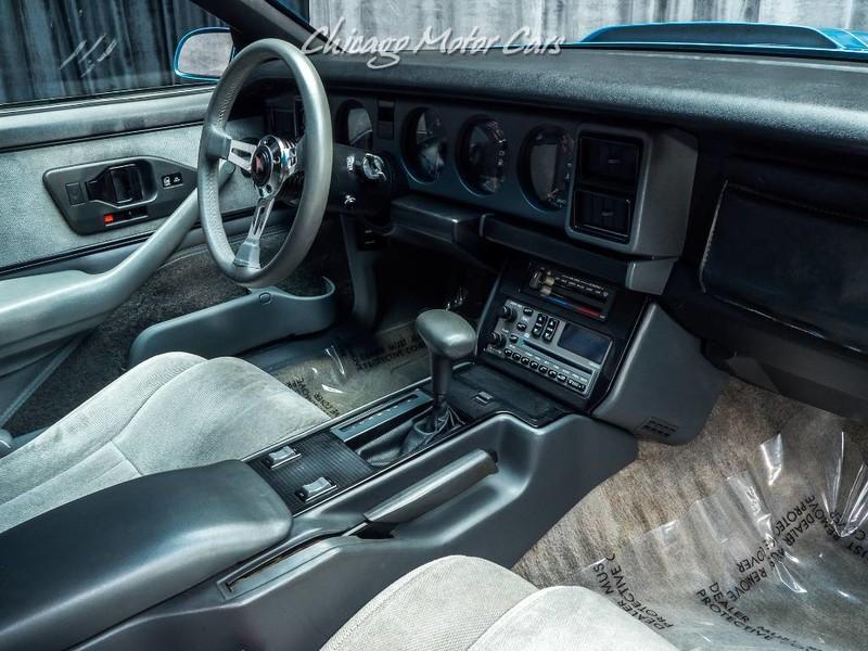 Pontiac Firebird 1990