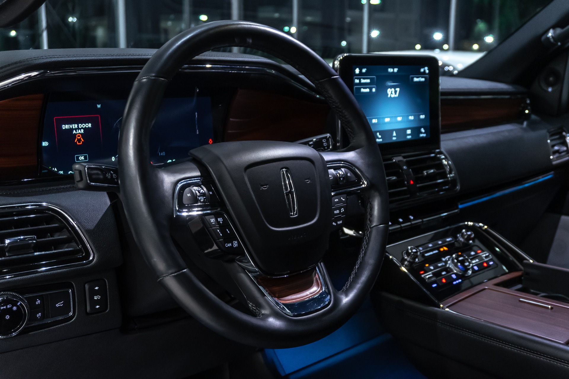 2018 Lincoln Navigator Interior Options | Cabinets Matttroy