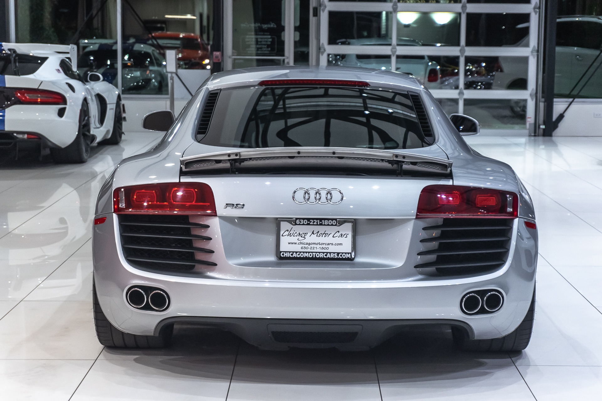 Audi R8 Silver