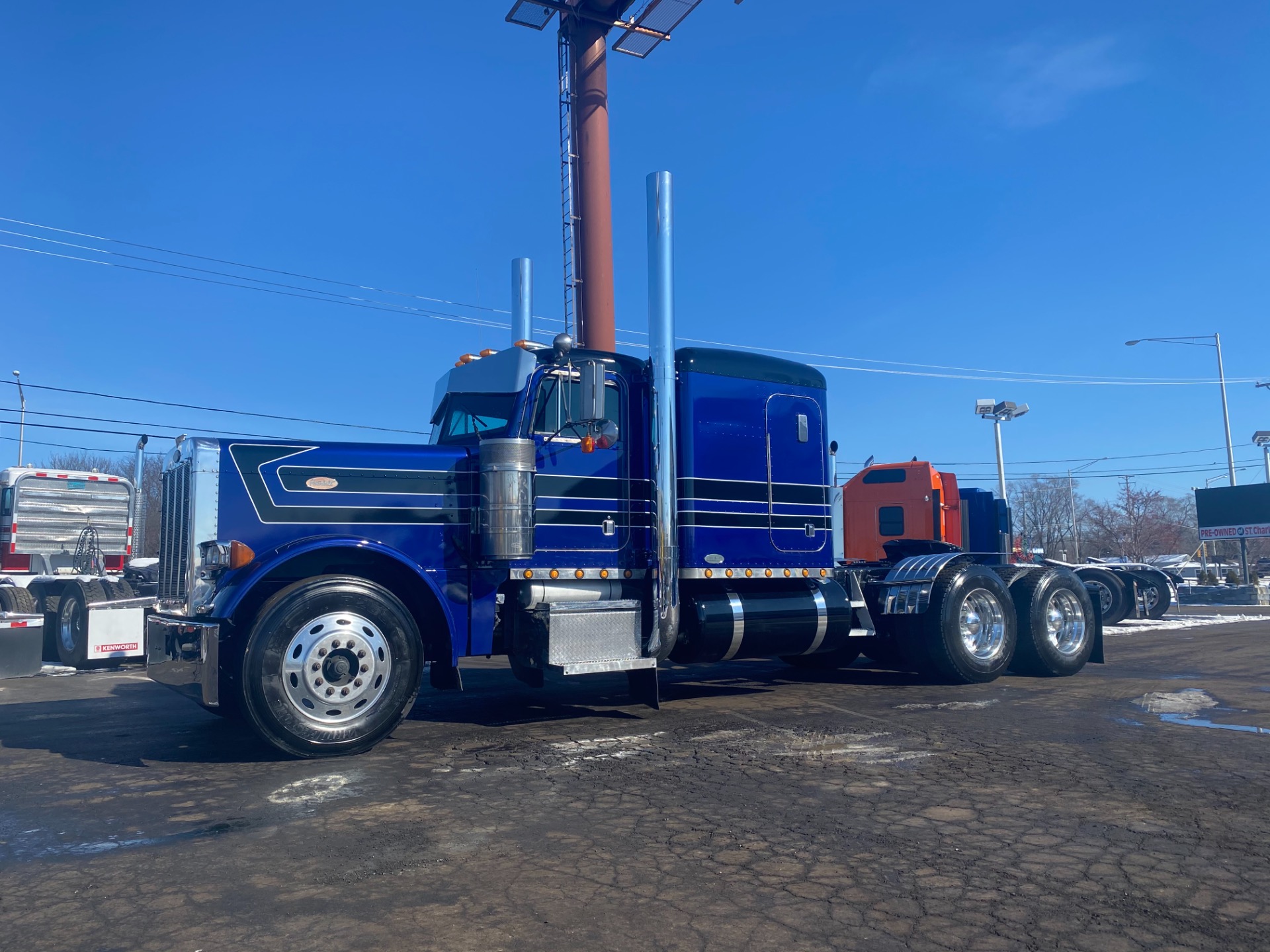 Used 1997 Peterbilt 379 For Sale (Sold) | Chicago Motor Cars Stock #437497