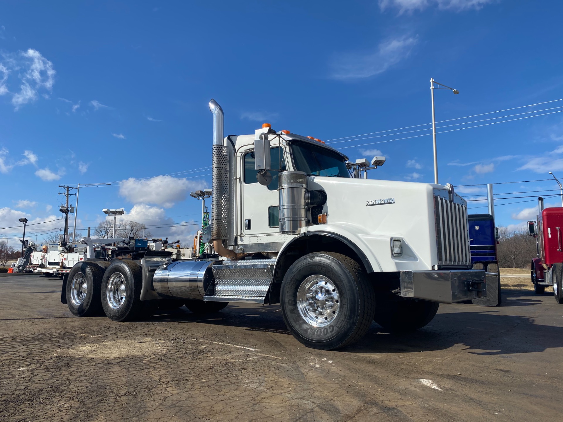 Custom Kenworth T800 Day Cab