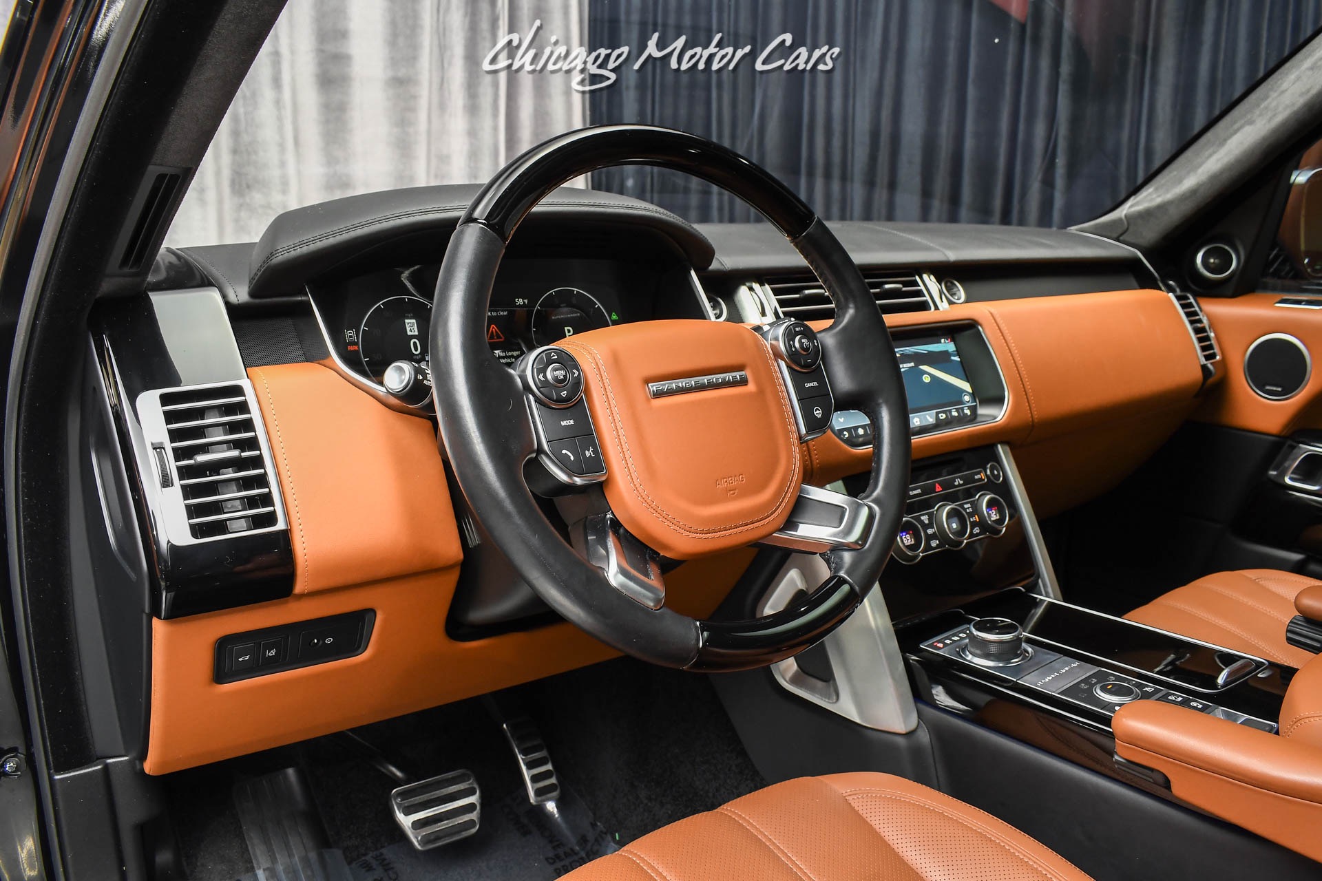 Range Rover Vogue 2017 Interior | Cabinets Matttroy