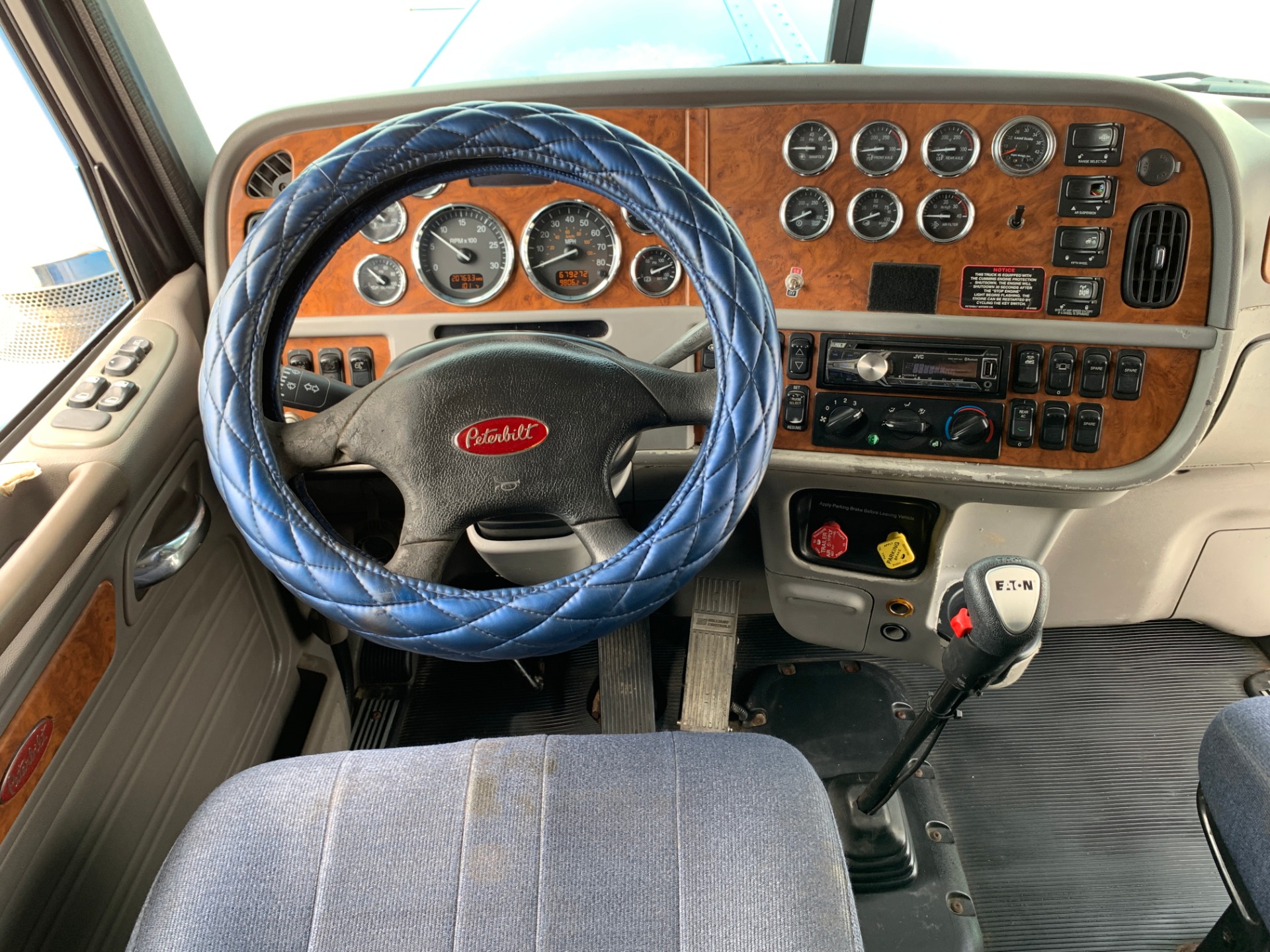 Peterbilt 388 Interior