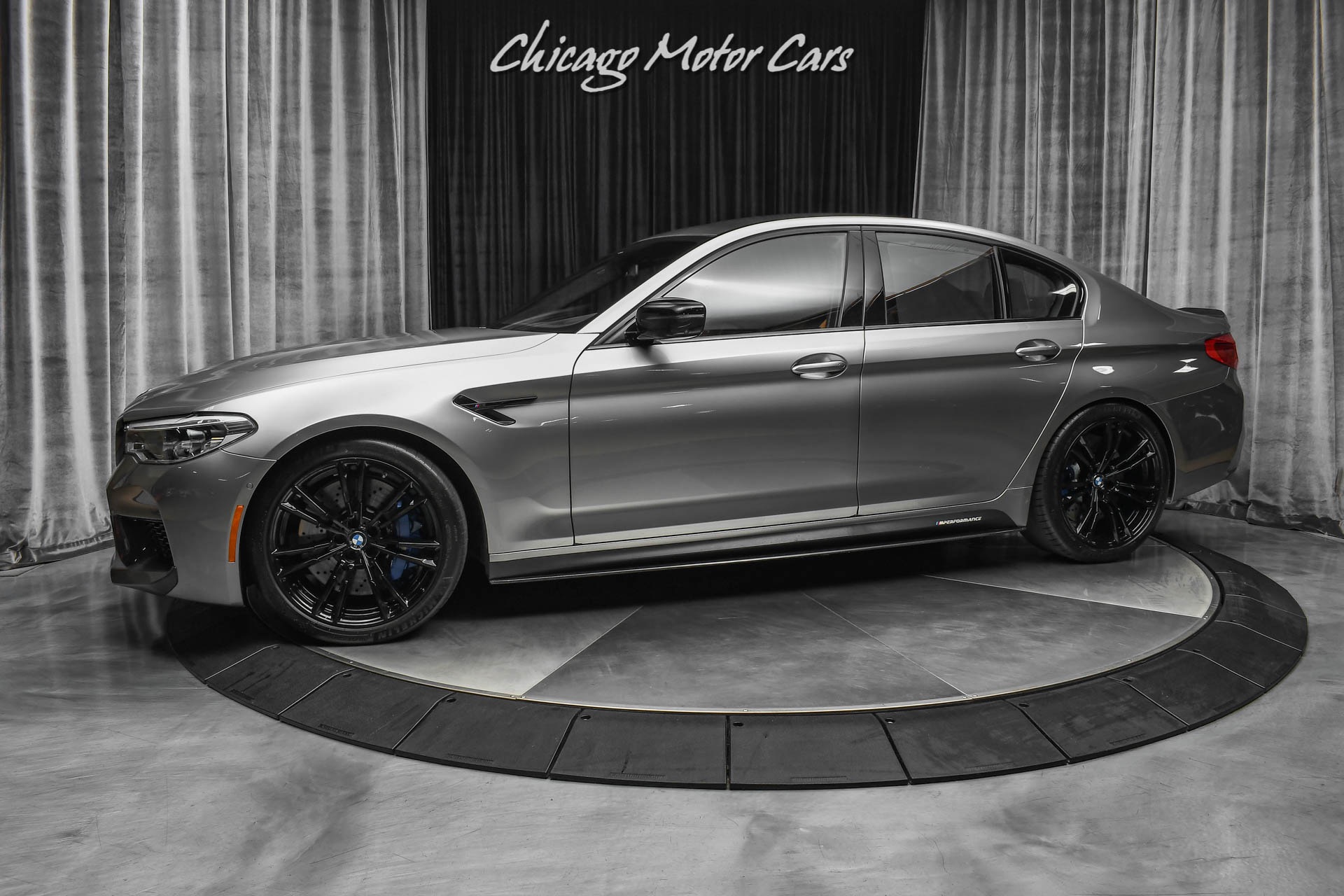 Chicago Motor Cars BMW M5: Performance Meets Prestige