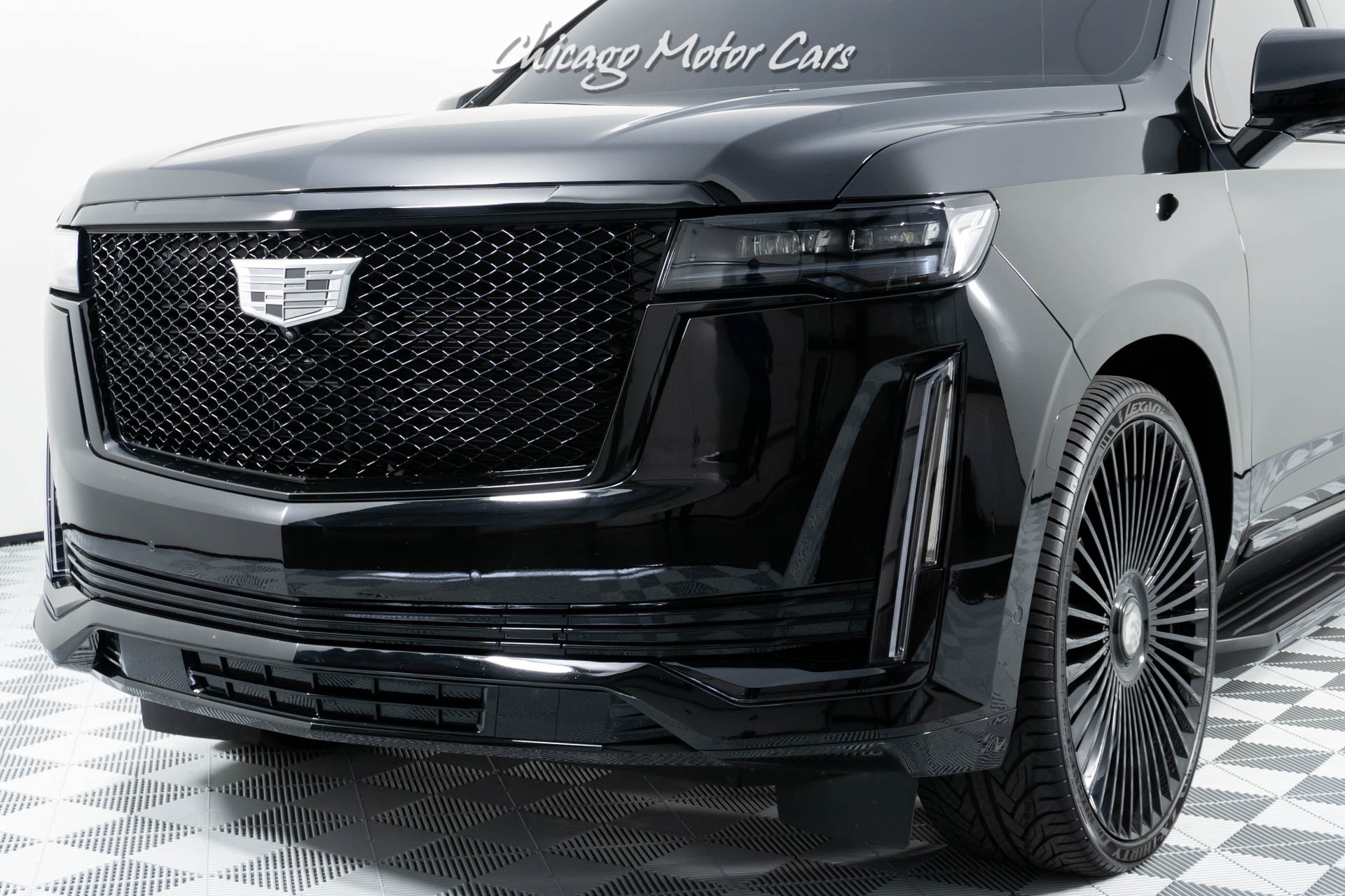 Escalade With 26 Inch Rims