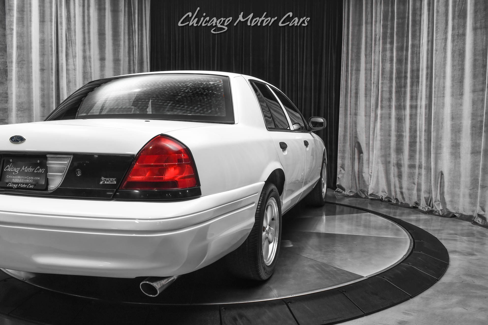 Crown Vic On 32s