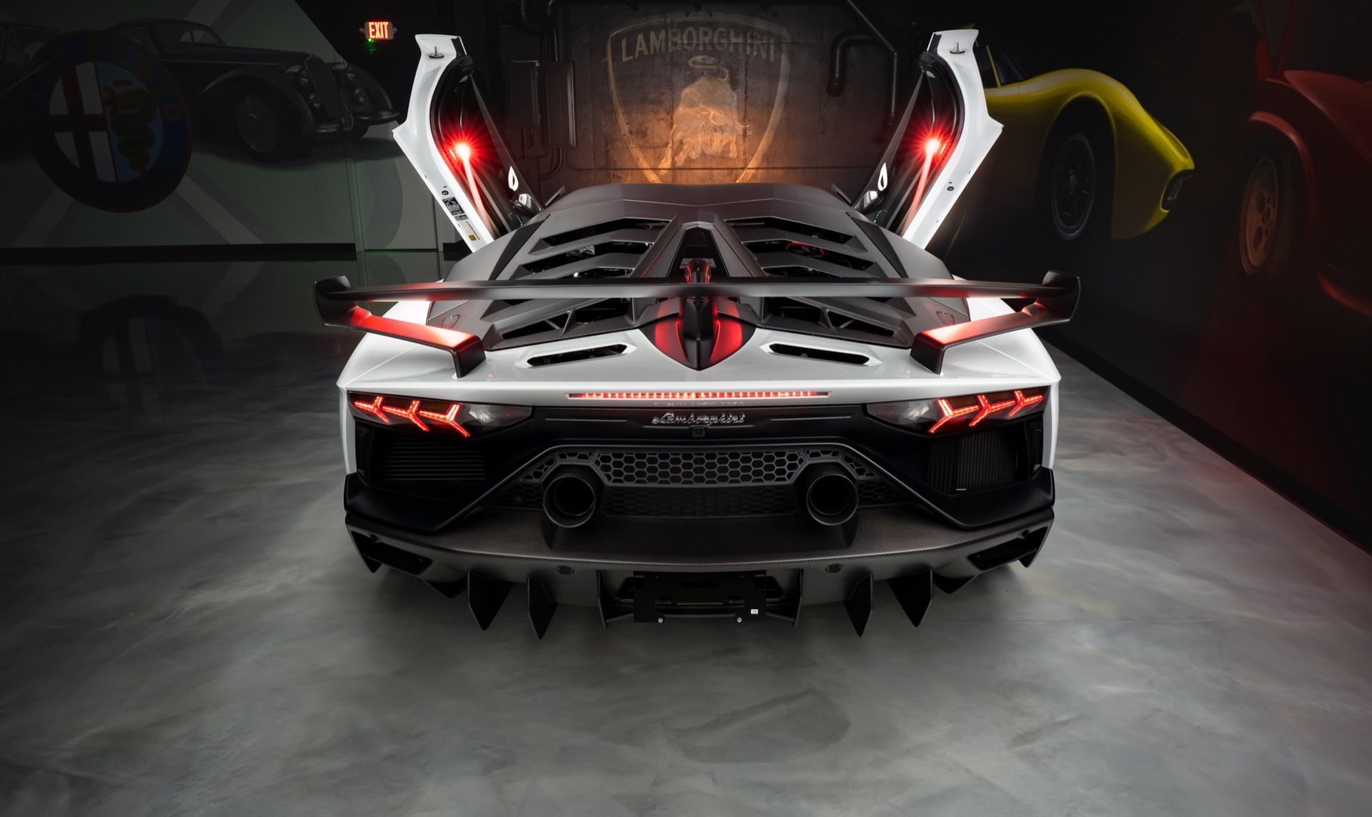 Lamborghini Veneno Back View