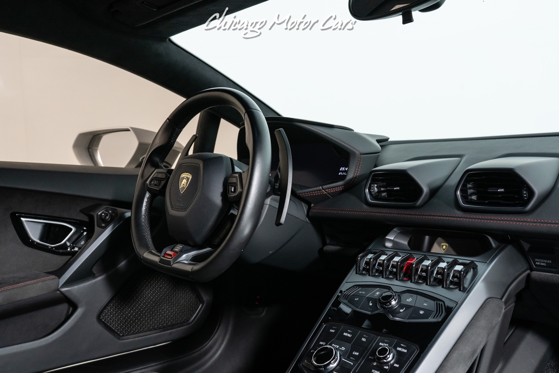 Lamborghini Huracan Black Interior