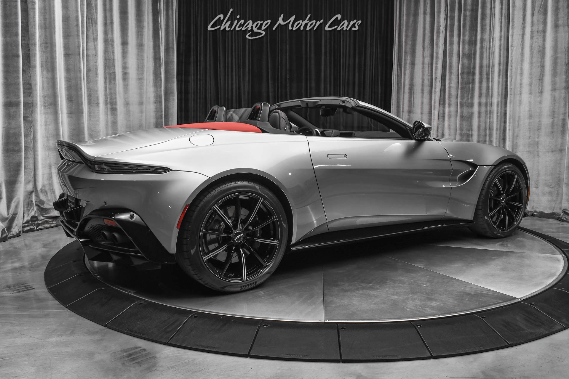 Used 2021 Aston Martin Vantage Convertible Q-Exclusive Paint! Comfort ...