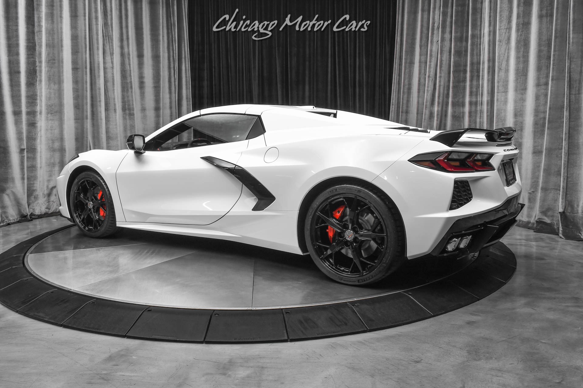 Corvette Stingray 2022 White